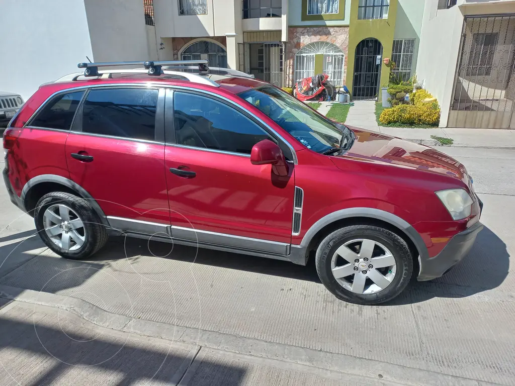 Chevrolet Captiva LT 5 pas usado (2012) color Rojo precio $155,000