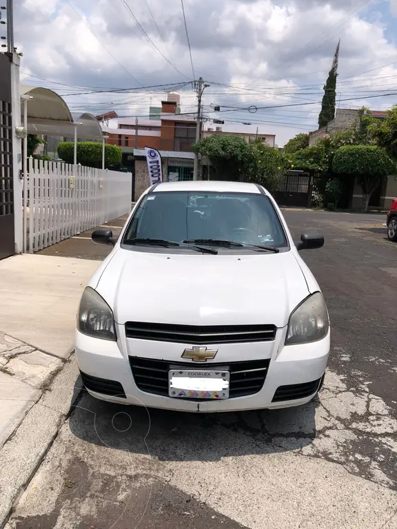 Chevrolet Chevy Sedan Paq H usado (2012) color Blanco precio $75,000