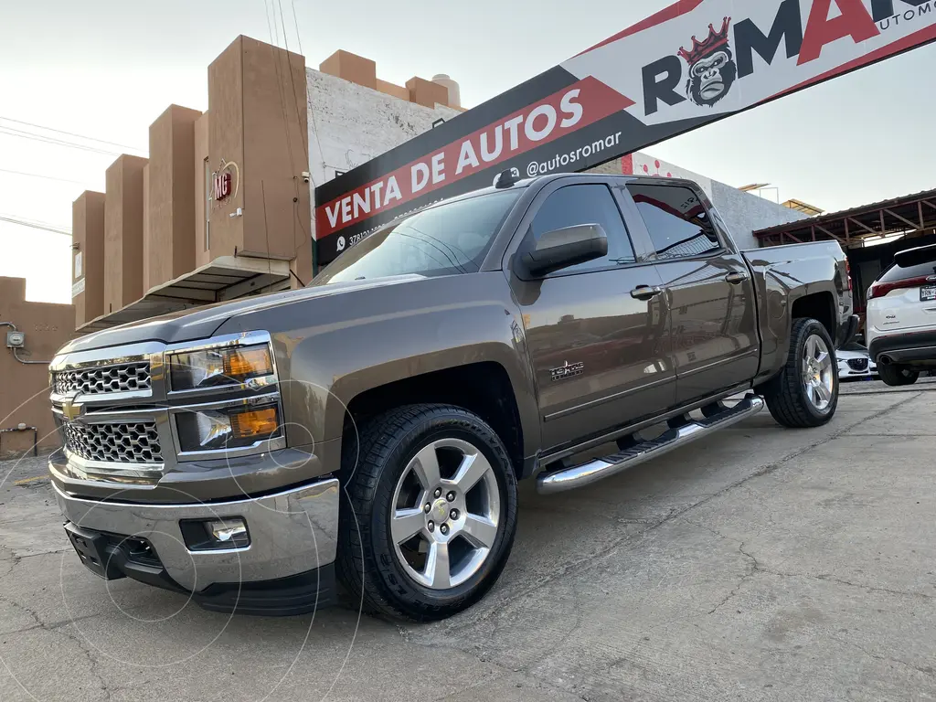 Chevrolet Cheyenne 2500 4x4 Cab Reg LT Z71 usado (2015) color Marron ...