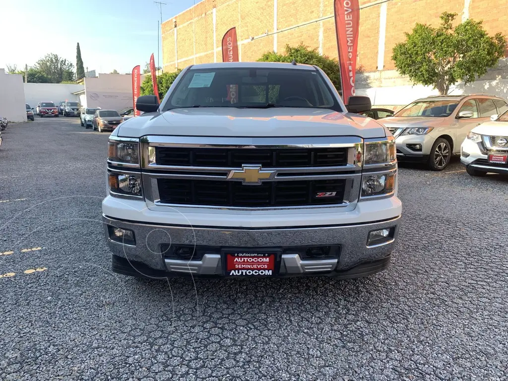 Chevrolet Cheyenne 2500 4x4 Doble Cab LT Z71 usado (2015) color Blanco ...