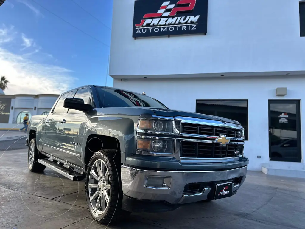 Chevrolet Cheyenne Cabina Doble LTZ 4X4 usado (2014) color Azul ...