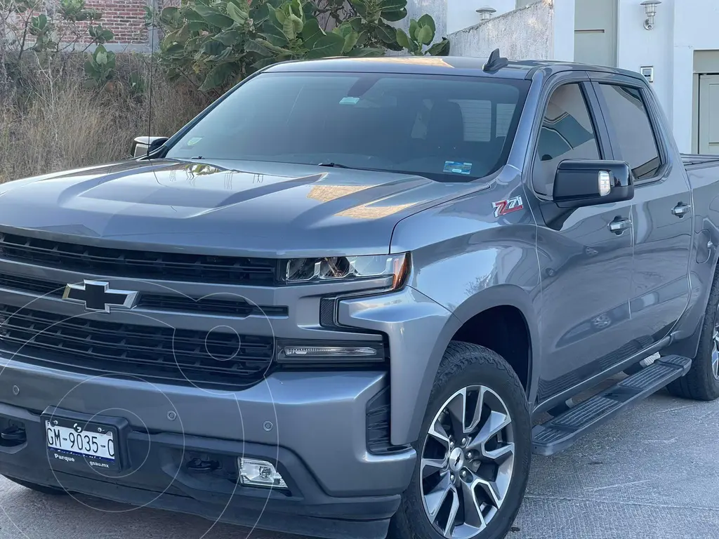 Chevrolet Cheyenne 2500 4x4 Doble Cab Z71 usado (2020) color Gris ...