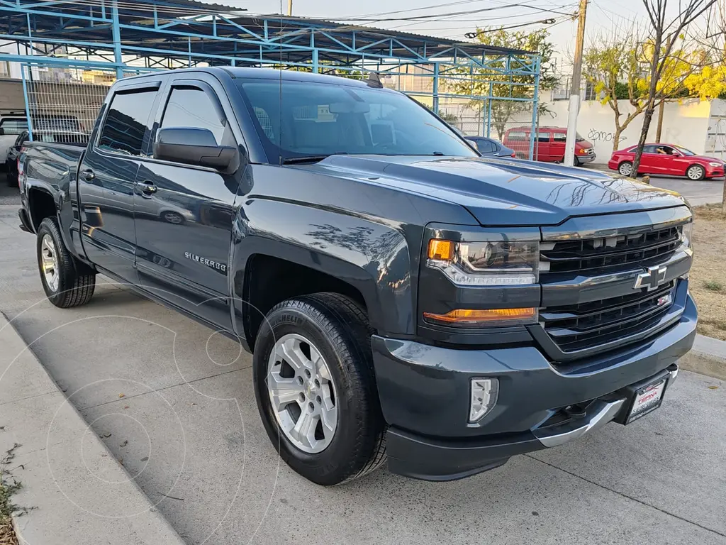Chevrolet Cheyenne 2500 4x4 Doble Cab LT Z71 usado (2017) color Verde ...