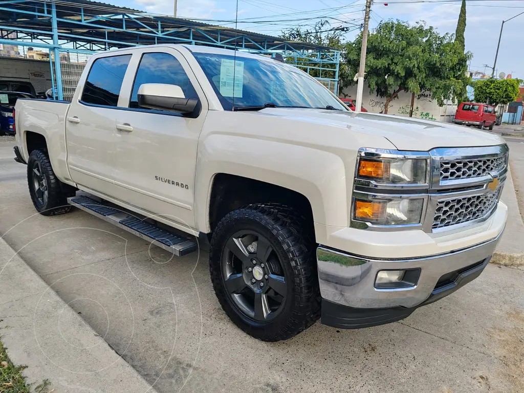 Chevrolet Cheyenne 2500 4x4 Doble Cab LTZ usado (2015) color Blanco ...