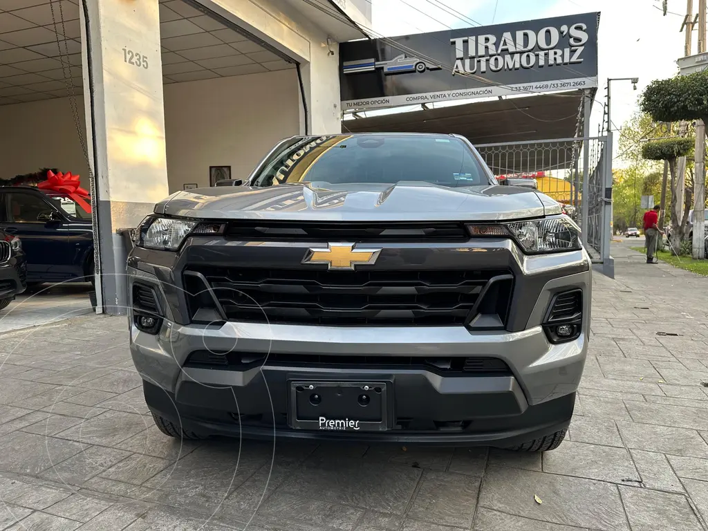 Chevrolet Colorado LT 4x4 usado (2023) color Gris precio $794,900