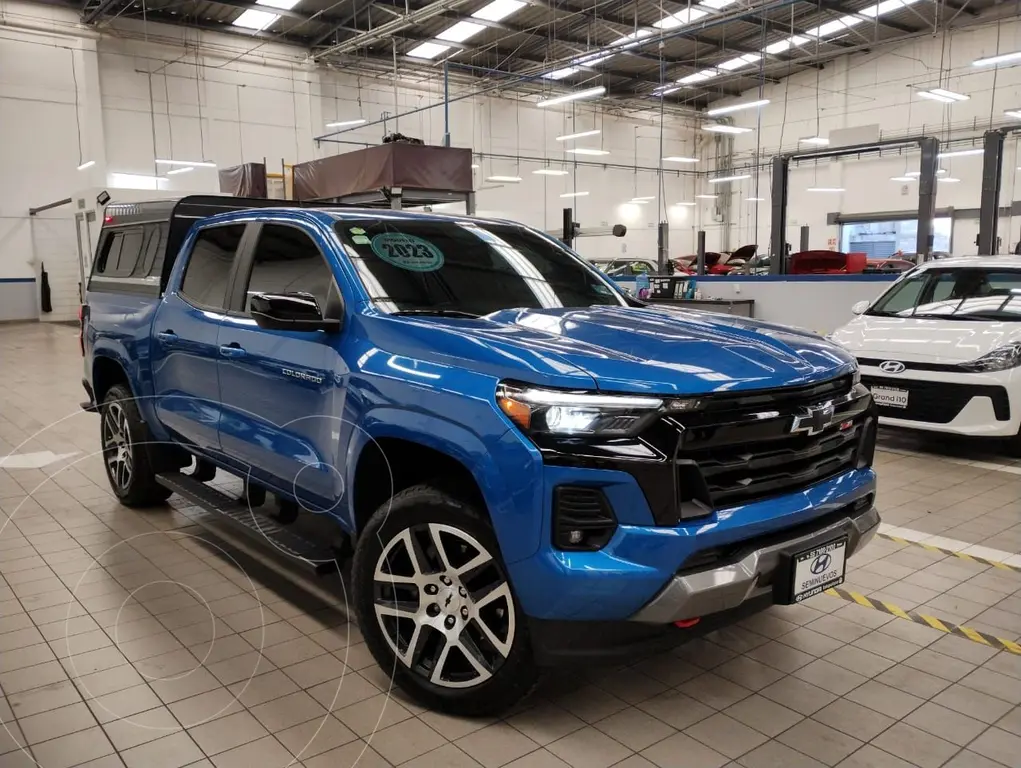 Chevrolet Colorado Z71 usado (2023) color Azul precio $895,000