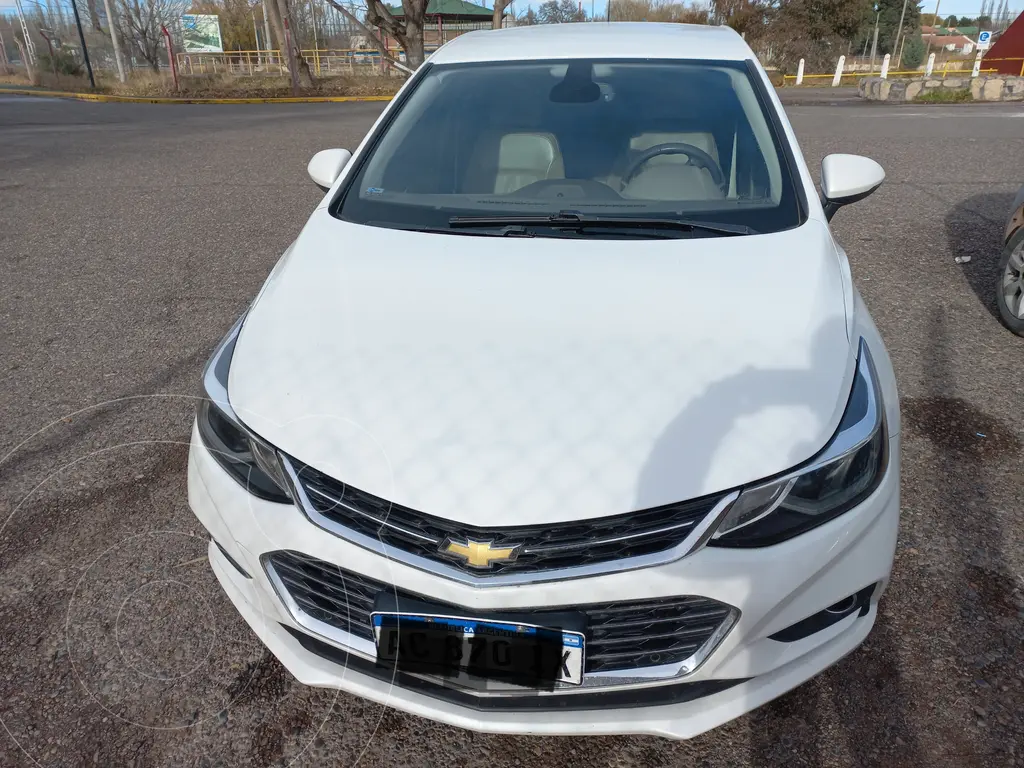 Chevrolet Cruze LTZ usado (2018) color Blanco precio $19.900.000