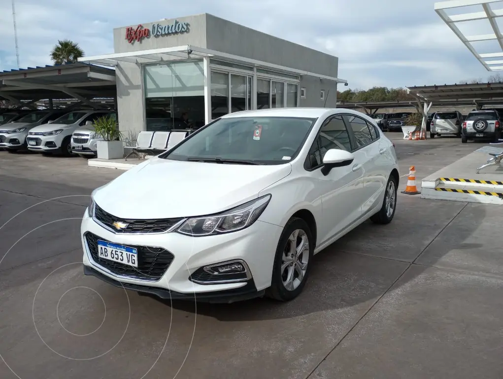 Chevrolet Cruze LT usado (2017) color Blanco precio $5.910.000