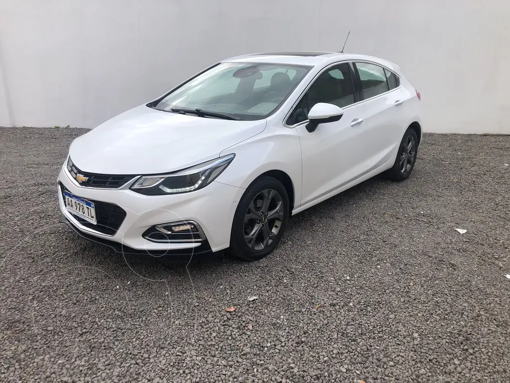 Chevrolet Cruze LTZ usado (2017) color Blanco precio $11.500.000