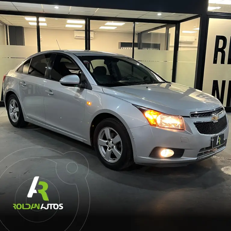 Chevrolet Cruze LT financiado en cuotas anticipo $8.000.000