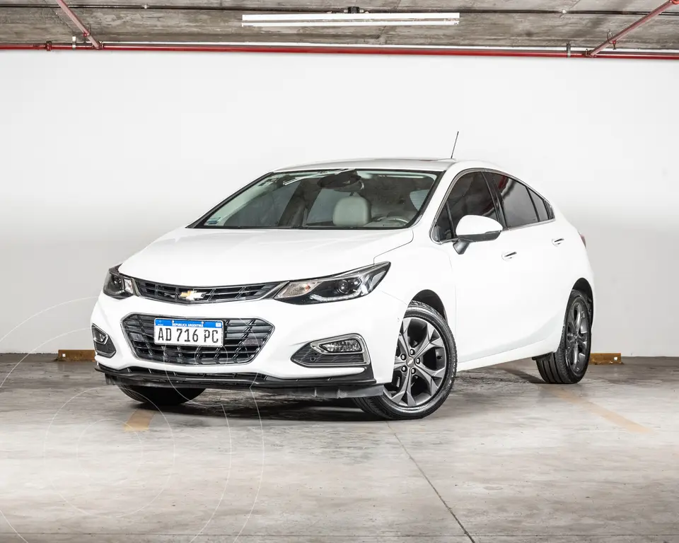 Chevrolet Cruze LTZ usado (2019) color Blanco precio u$s15.800
