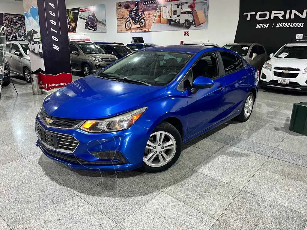 Chevrolet Cruze LS Aut usado (2017) color Azul precio $219,000