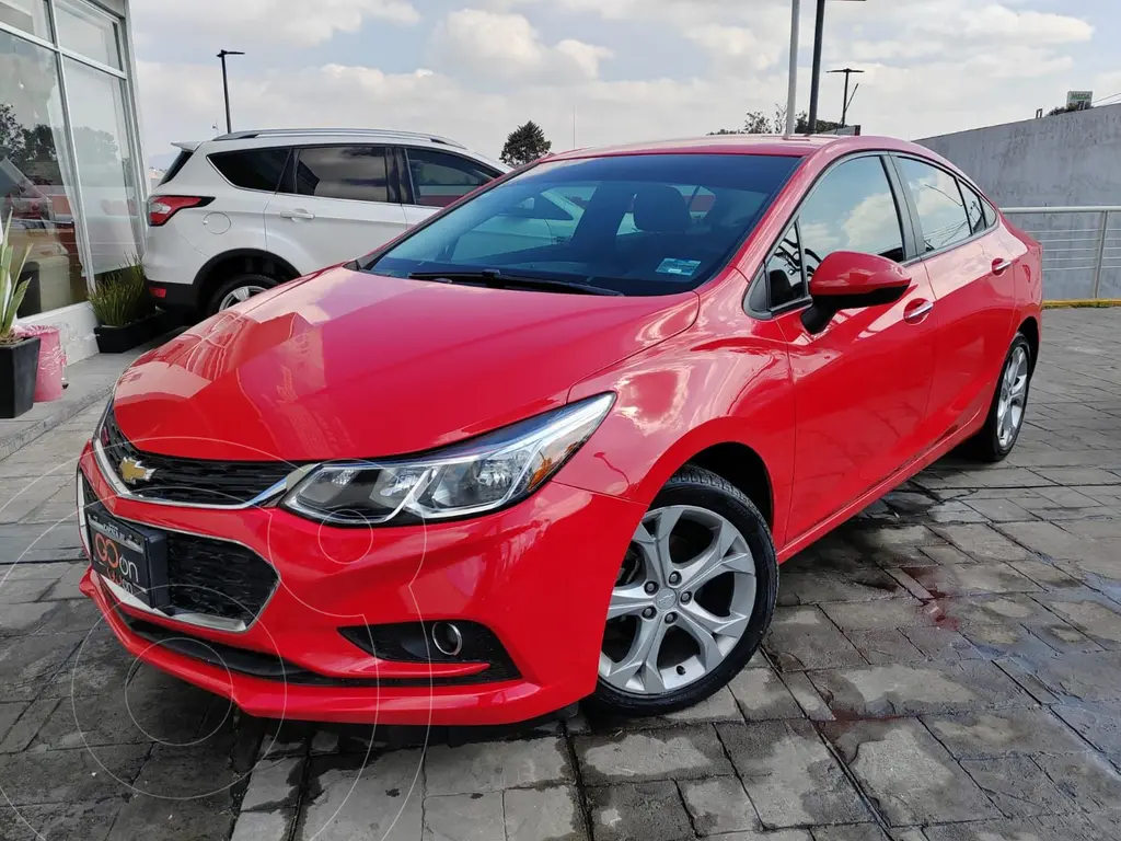 Chevrolet Cruze LT Aut usado (2017) color Rojo precio $235,000