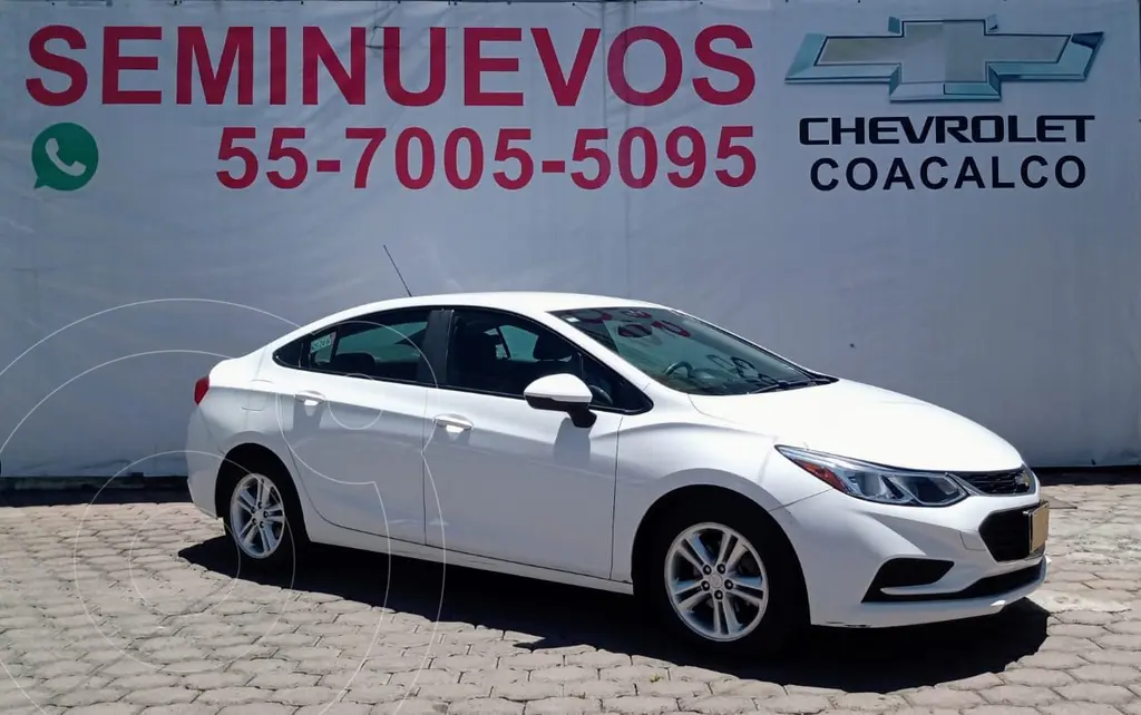Chevrolet Cruze LS usado (2016) color Blanco precio $210,000
