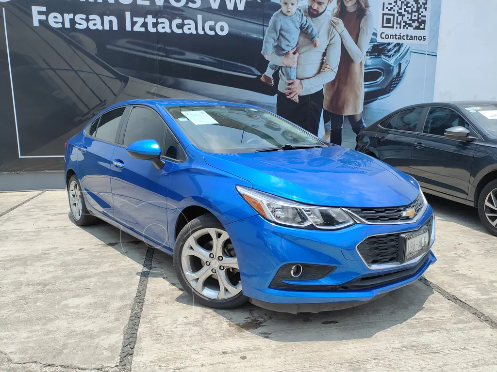 Chevrolet Cruze LT Aut usado (2017) color Azul Zafiro precio $239,999