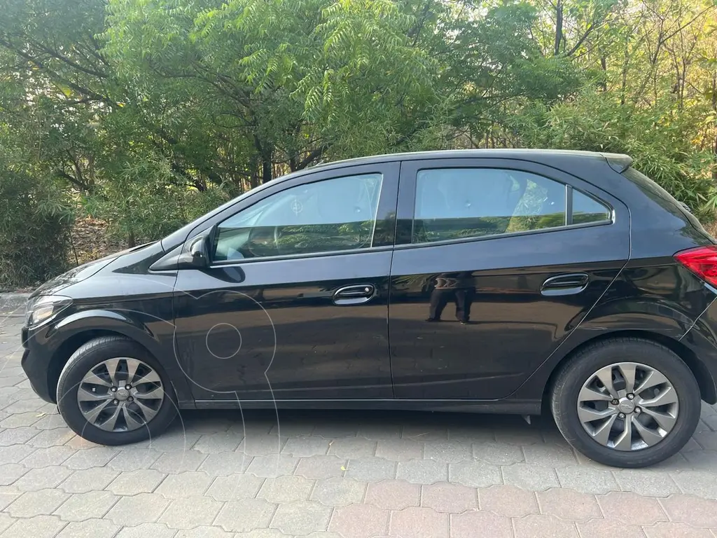 Chevrolet Joy Hb 1.4L Black usado (2023) color Negro precio u$s12.000