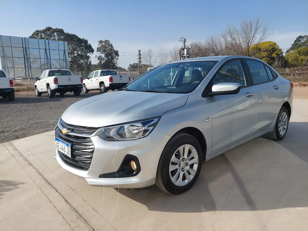 Chevrolet Onix Plus 1.2 LT Pack Tech usado (2020) color Plata precio $8 ...
