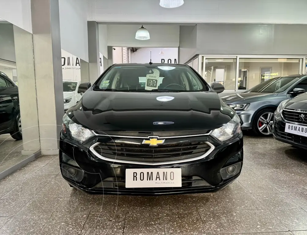 Chevrolet Onix LT usado (2017) color Negro precio $9.500.000