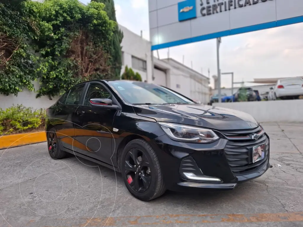 Chevrolet Onix Premier Red Line Aut usado (2023) color Negro precio ...