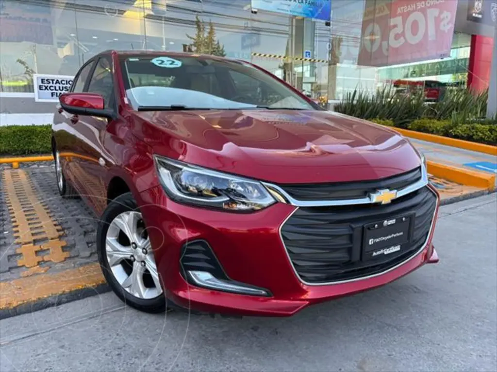 Chevrolet Onix Premier Aut usado (2022) color Rojo precio $310,000