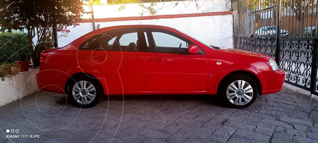 Chevrolet Optra 1.8L A Aut usado (2010) color Rojo Vivo precio $80,000