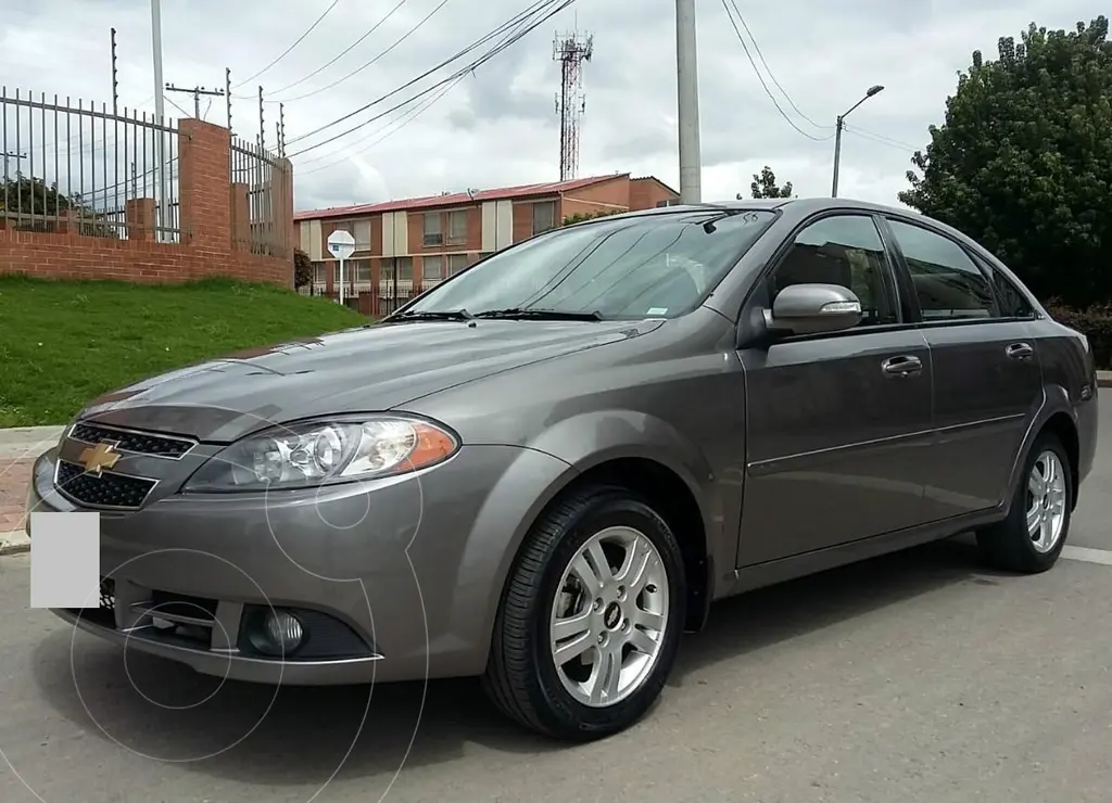 Chevrolet Optra Optra usado (2011) color Gris precio u$s4.500