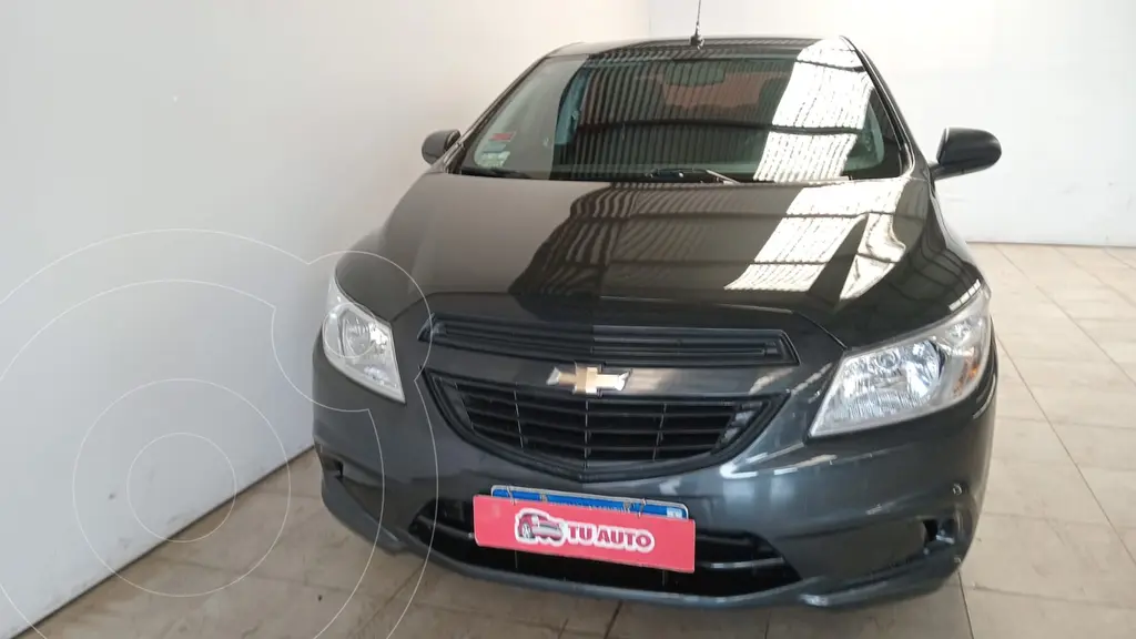 Chevrolet Prisma Joy LS usado (2017) color Gris Oscuro precio $9.500.000