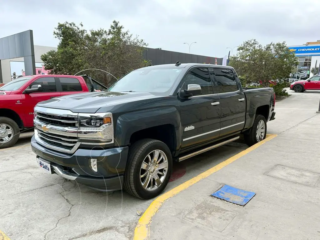 Chevrolet Silverado 5.3L LT RC 4x4 Aut Z71 usado (2017) color Azul ...