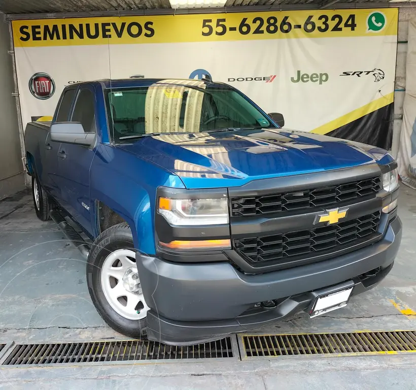 Chevrolet Silverado 4x2 Cab Ext LS V8 usado (2018) color Azul precio ...