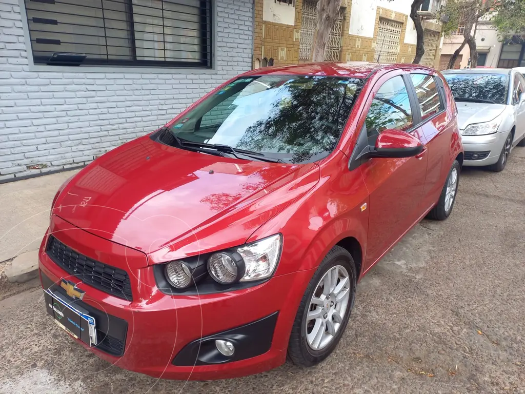 Chevrolet Sonic LT usado (2016) color Rojo precio u$s7.900