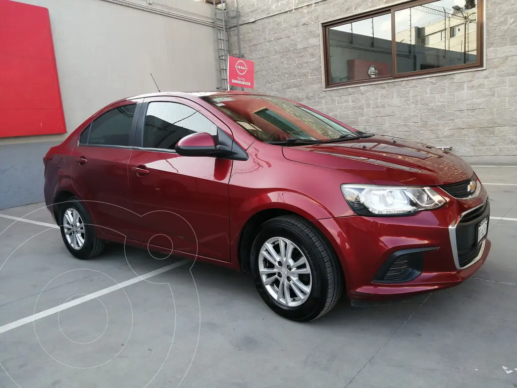 Chevrolet Sonic LT usado (2017) color Rojo precio $205,000