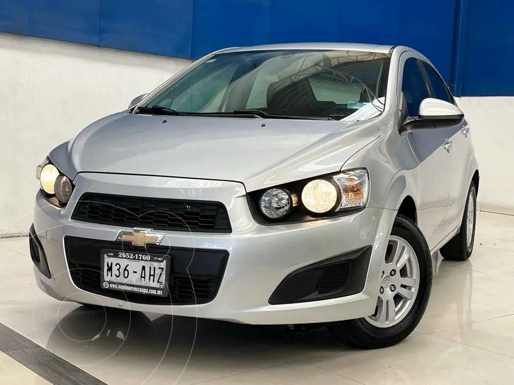 Chevrolet Sonic LT usado (2016) color Plata precio $160,000