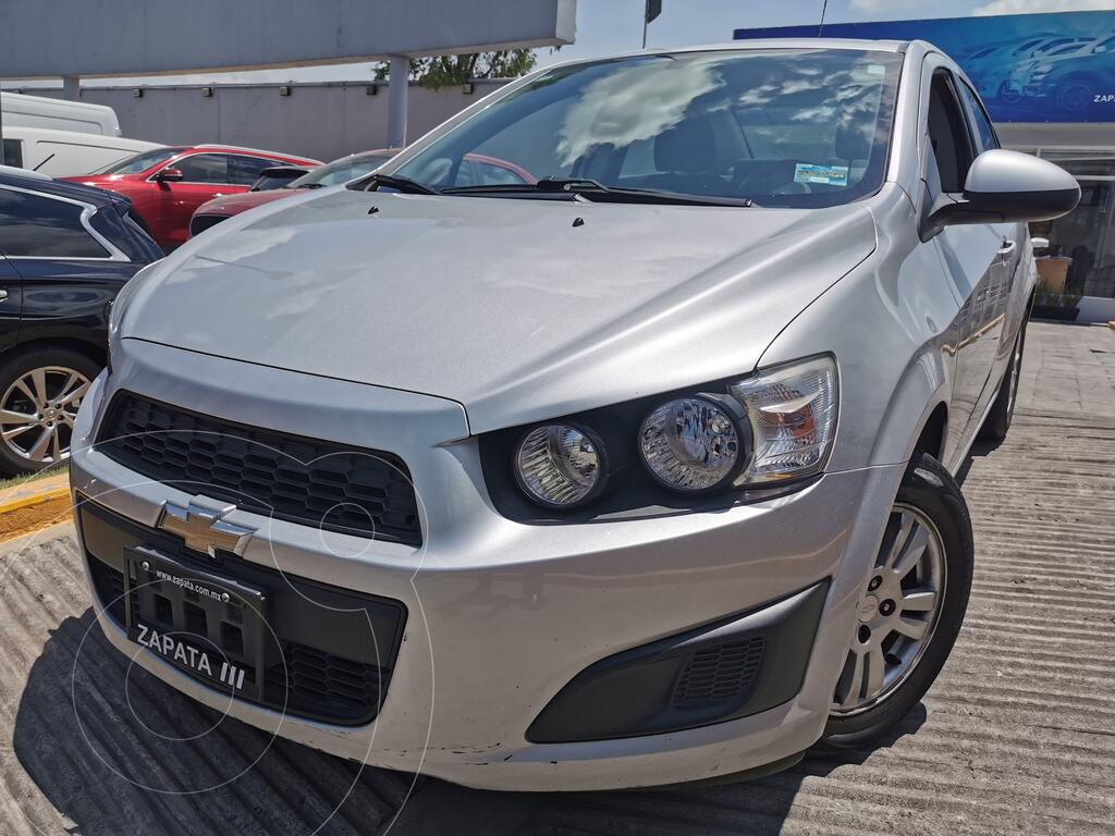 Chevrolet Sonic LT usado (2016) color Plata Brillante precio $180,000