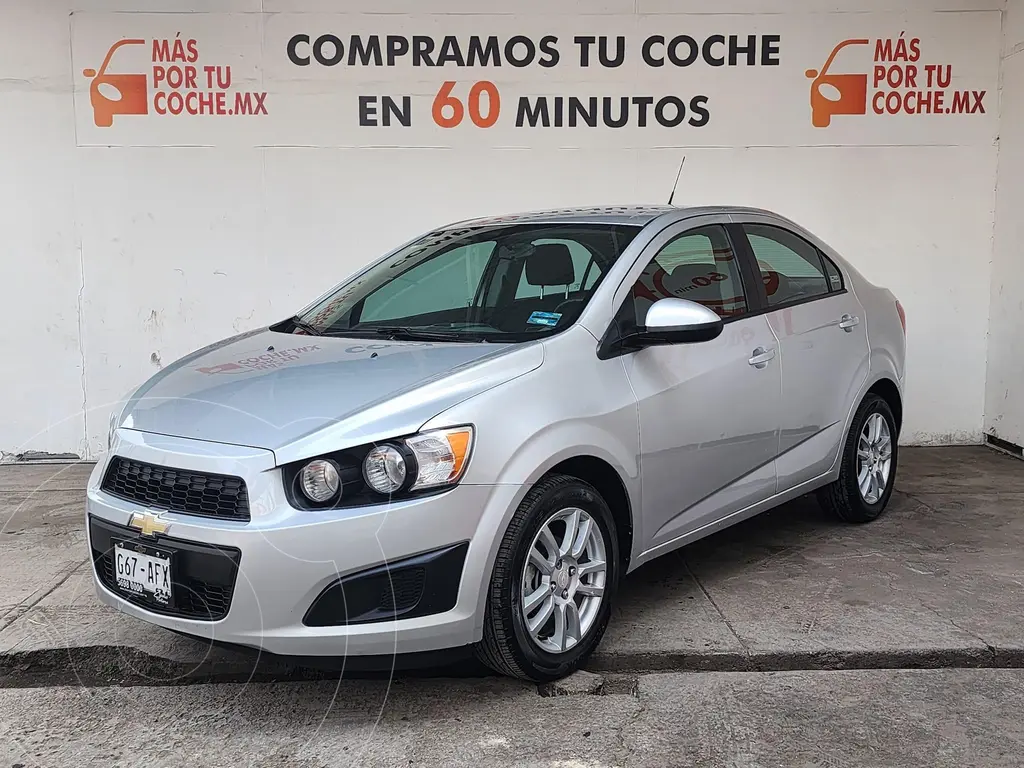Chevrolet Sonic LT usado (2015) color Plata precio $159,800