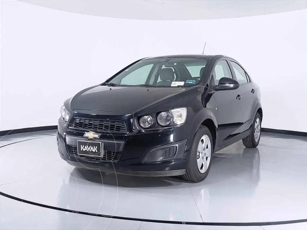 Chevrolet Sonic LS usado (2016) color Gris precio $178,999