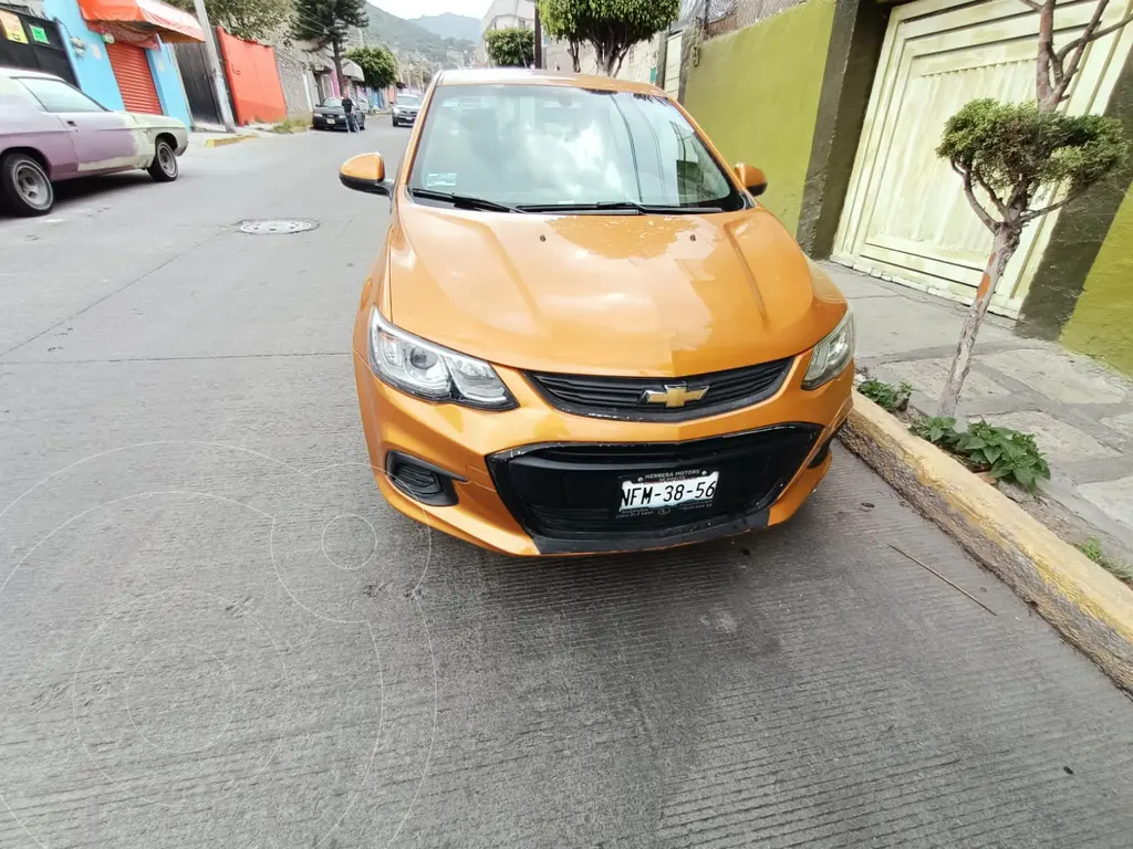 Chevrolet Sonic LT usado (2017) color Bronce precio $170,000