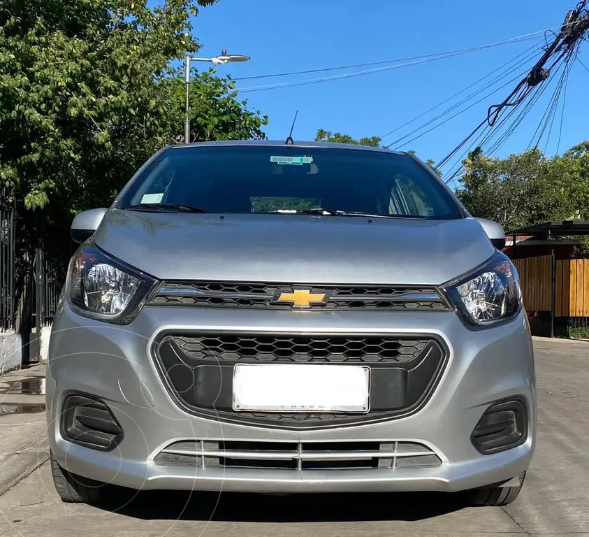 Chevrolet Spark Sedan 1.2L L usado (2020) color Plata precio $6.300.000