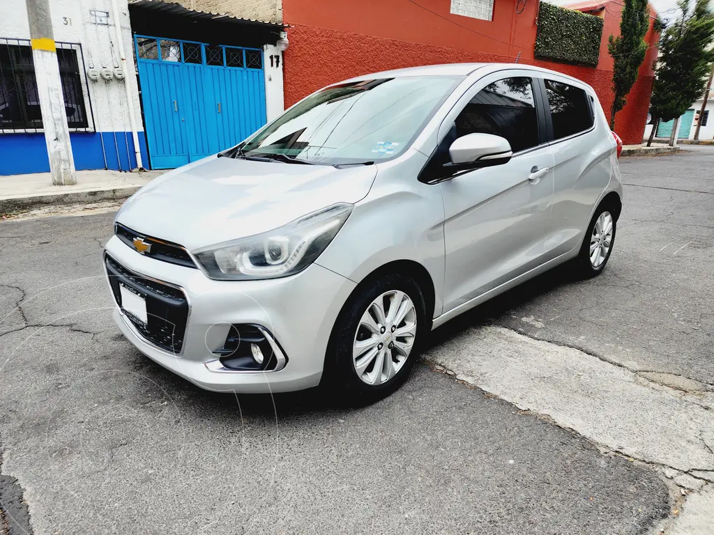 Chevrolet Spark LTZ usado (2017) color Plata precio $174,900