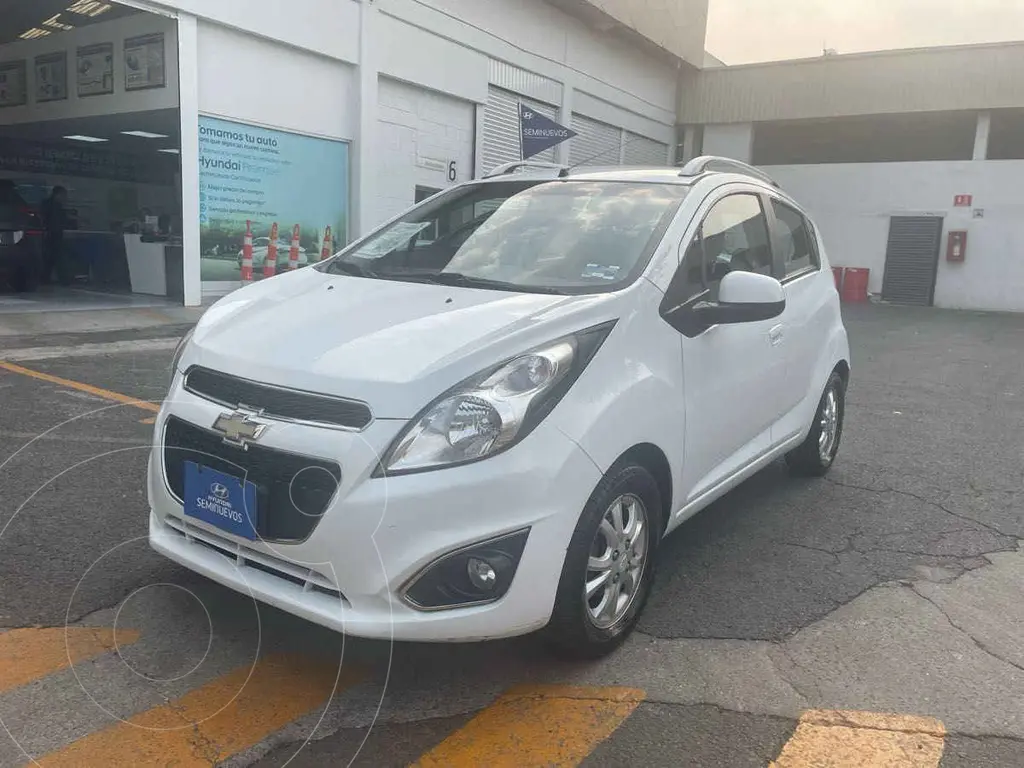 Chevrolet Spark LTZ usado (2016) color Blanco precio $150,000