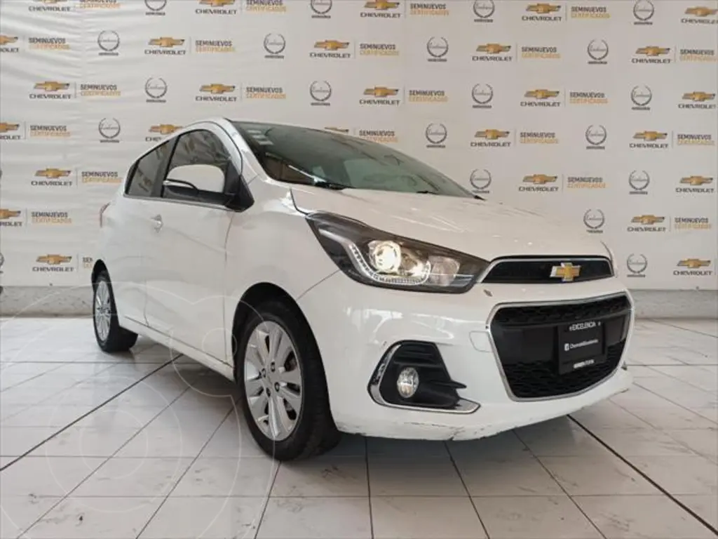 Chevrolet Spark LTZ usado (2018) color Blanco precio $189,500