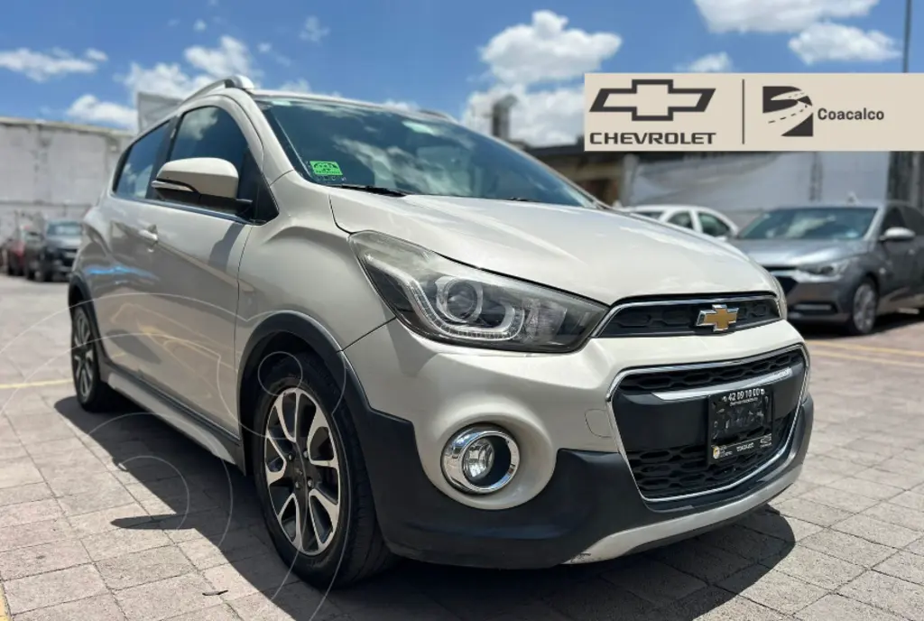 Chevrolet Spark Active usado (2017) color Crema precio $195,000