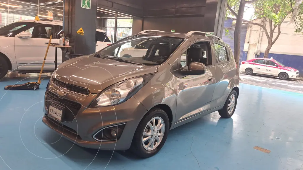 Chevrolet Spark LTZ usado (2017) color Negro precio $179,000