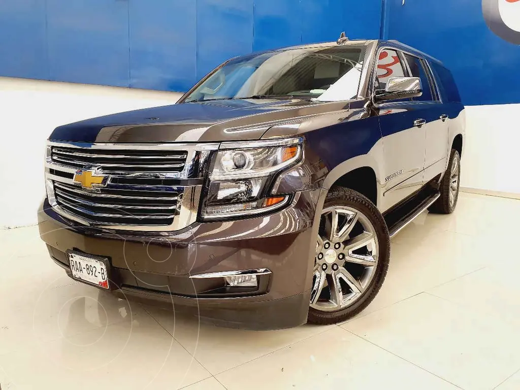 Chevrolet Suburban Premier Piel 4x4 usado (2018) color Gris precio $780,000