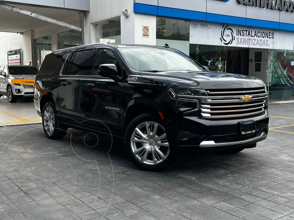 Chevrolet Suburban High Country usado (2024) color Negro precio $1,904,900