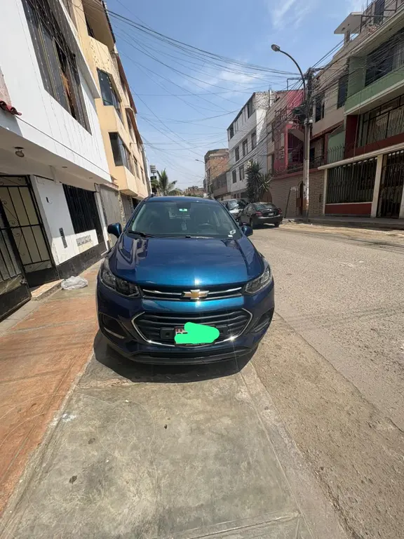 Chevrolet Tracker Turbo 1.2L LTZ usado (2020) color Azul precio u$s13,000