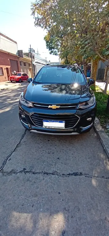 Chevrolet Tracker Premier 4x2 usado (2018) color Gris Carbono precio ...