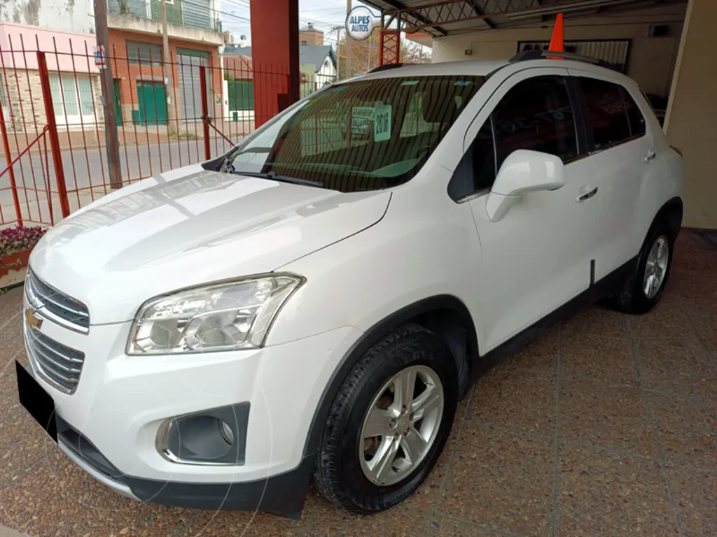 Chevrolet Tracker LTZ 4x2 usado (2016) color Blanco Summit precio u$s14.000