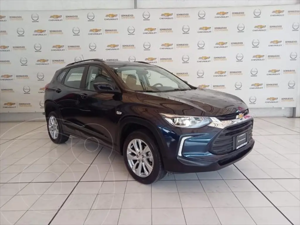 Chevrolet Tracker LT Aut usado (2023) color Azul Oscuro precio $390,000