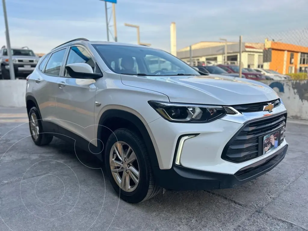 Chevrolet Tracker LS Aut usado (2023) color Blanco precio $315,000