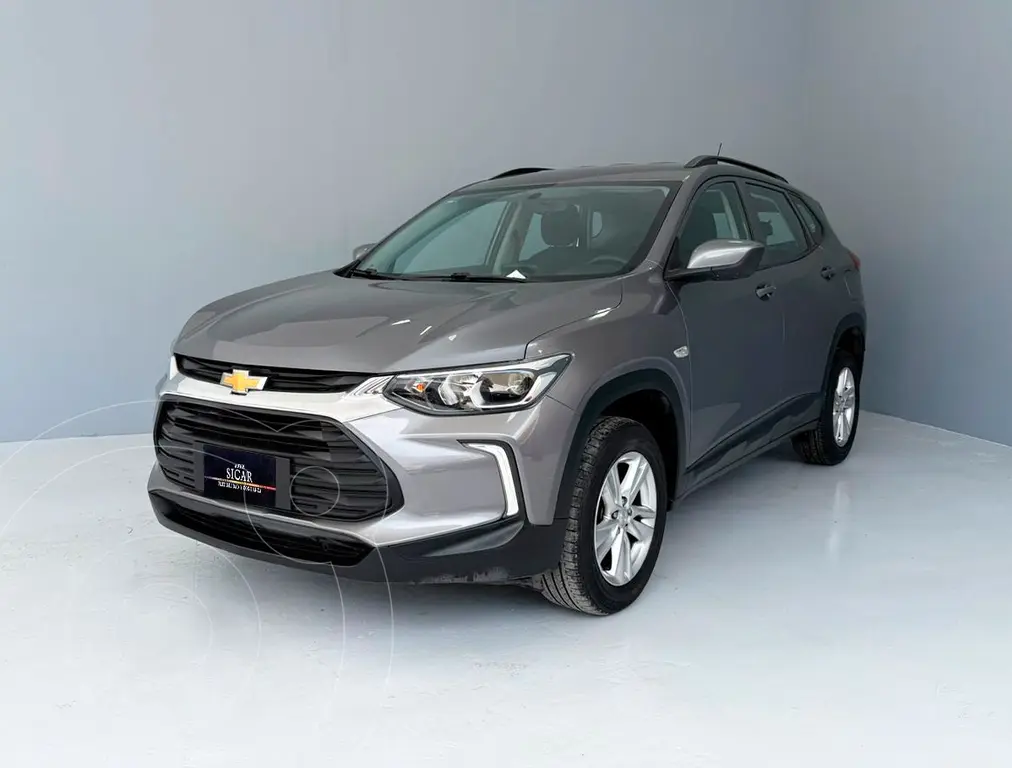 Chevrolet Tracker LS Aut usado (2023) color Gris precio $319,000